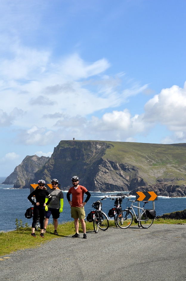 4 Best Ways to Experience Ireland - Nattie on the Road